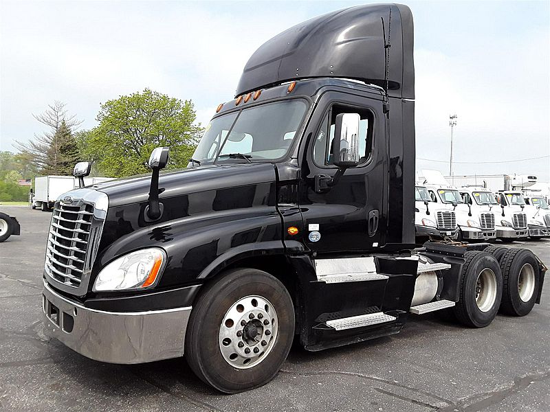 2015 Freightliner CASCADIA 125 (For Sale) | Day Cab | #340812