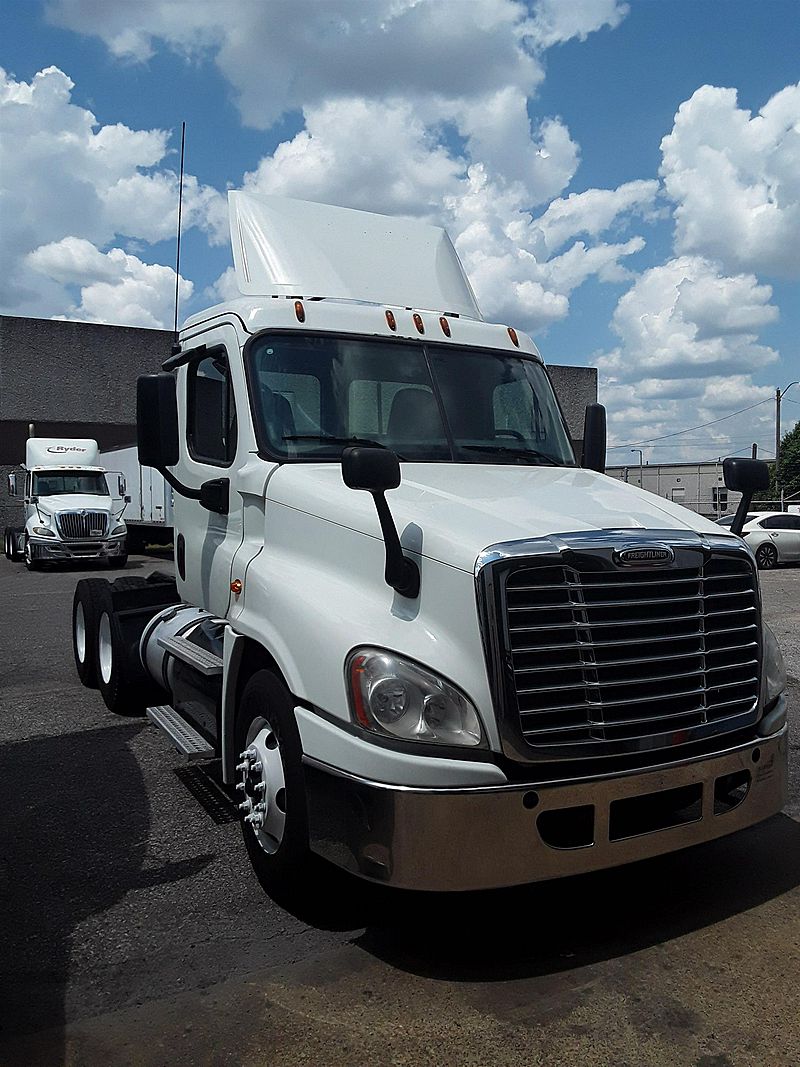 2016 Freightliner Columbia CL120 For Sale | Day Cab | #382276