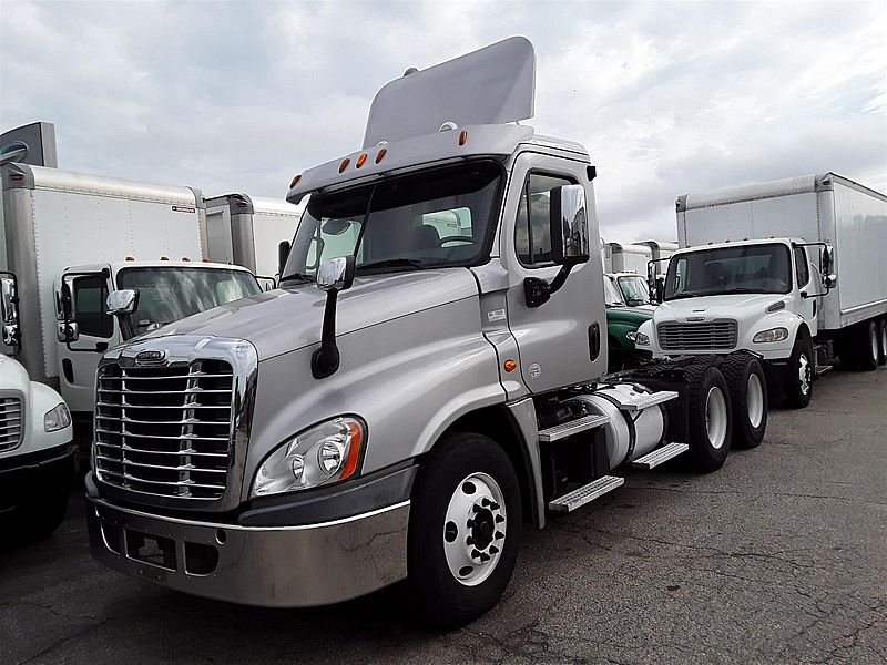 2015 Freightliner CASCADIA 125 For Sale | Day Cab | #564732
