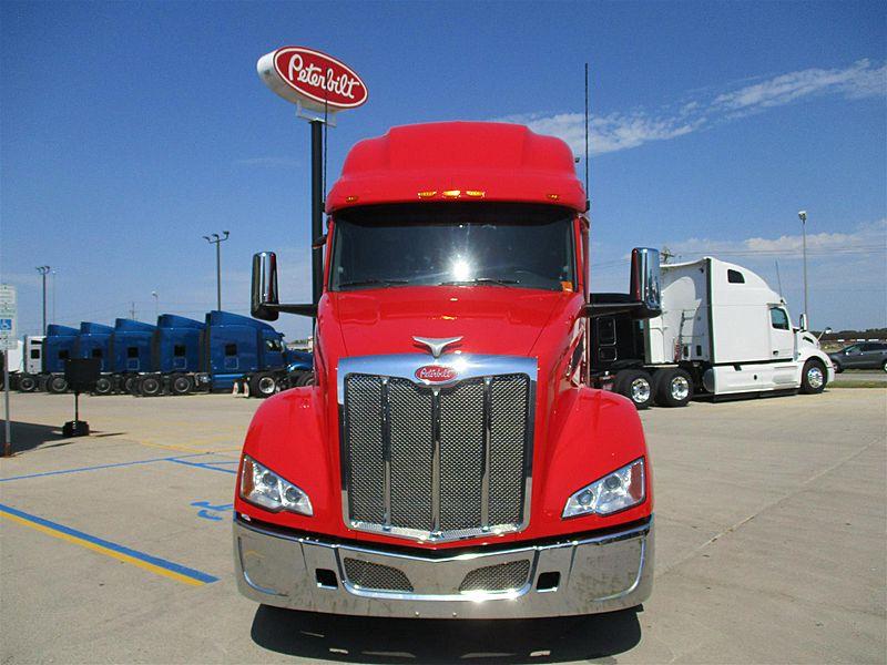 2023 Peterbilt 579 For Sale | 80" Sleeper | #30N802527