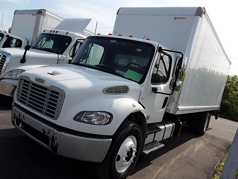 2014 Freightliner M2 106 (For Sale) | 24' Box | Non CDL | #509431