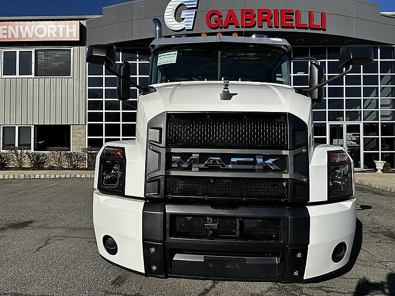 2025 Mack Anthem AN64T (For Sale) | Day Cab | #RM-1218