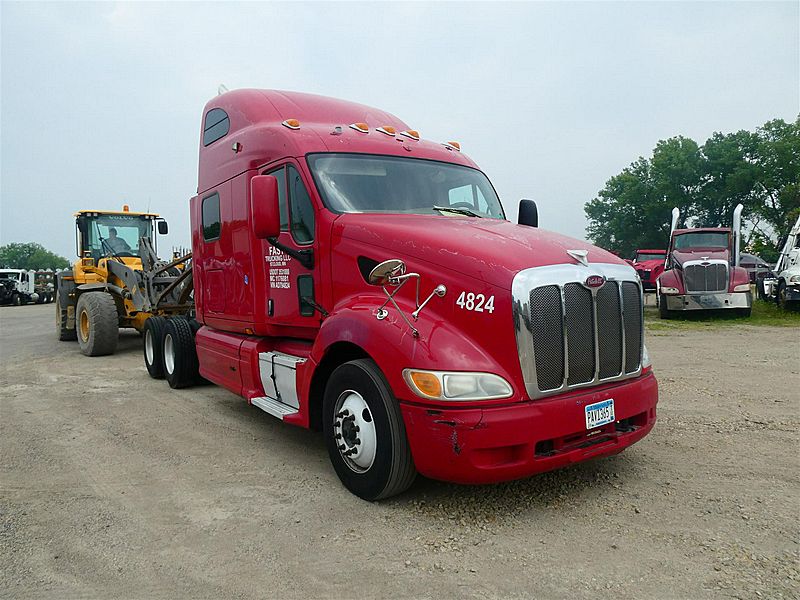 2010 Peterbilt 387 (For Sale) | Day Cab | #10192