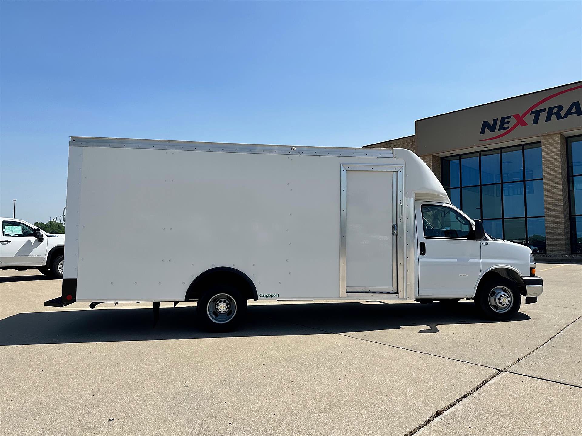 2022 Chevrolet Express Cutaway (For Sale) | 16' | #22LU007667