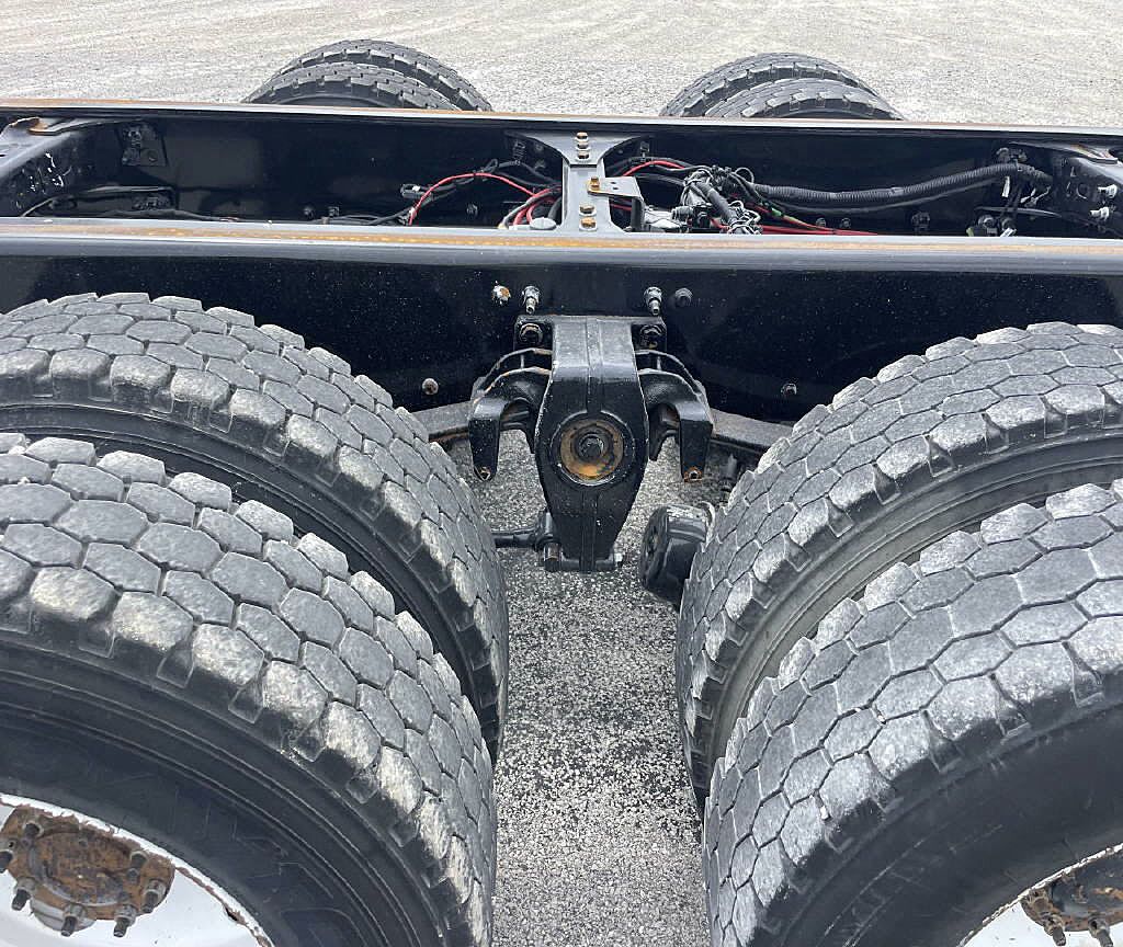 2016 Freightliner 114SD (For Sale) | Cab & Chassis | #7940