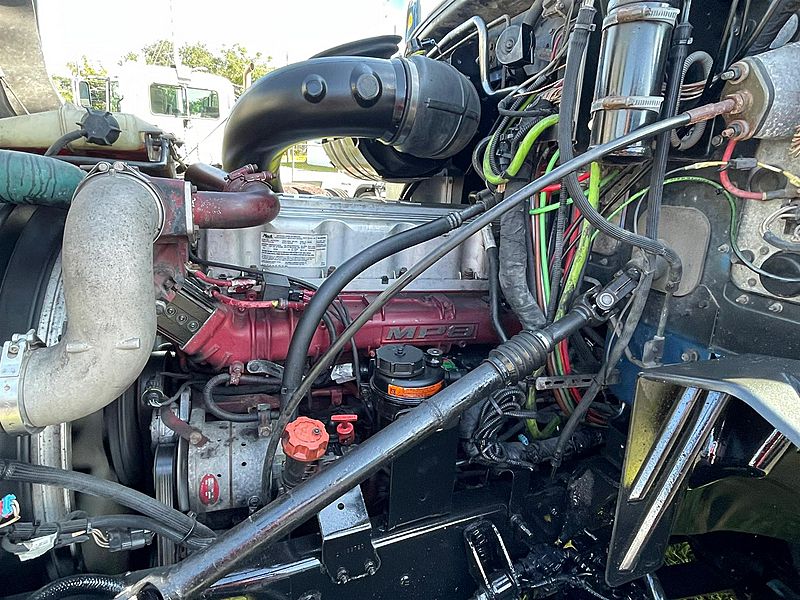 2014 Mack Pinnacle CXU613 (For Sale) | Sleeper Truck | # CTK040305