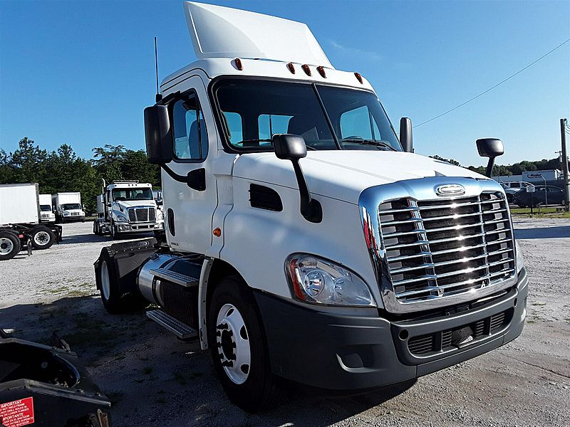 2015 Freightliner CASCADIA 113 For Sale | Day Cab | #640731