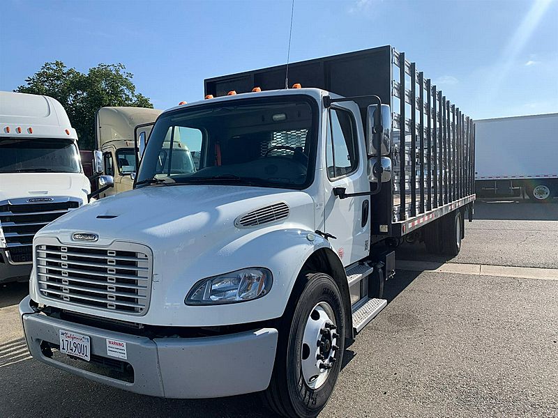 2015 Freightliner M2 106 For Sale | Flatbed | Non CDL | #339065