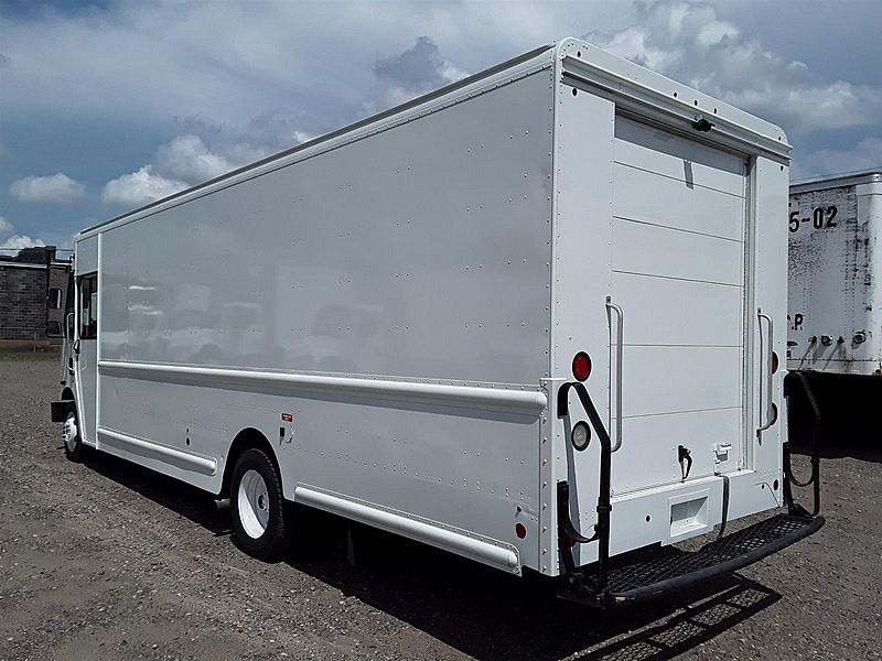 2019 Ford F59 VAN For Sale | 22' Box | Non CDL | #273743