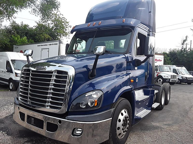 2015 Freightliner CASCADIA 125 For Sale | Day Cab | #346564