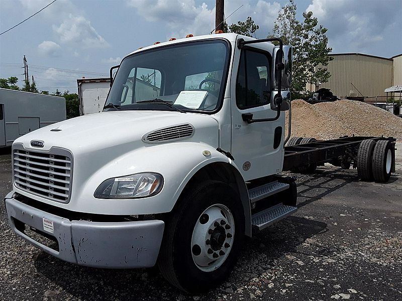 2017 Freightliner M2 106 For Sale | Cab & Chassis | Non CDL | #668157