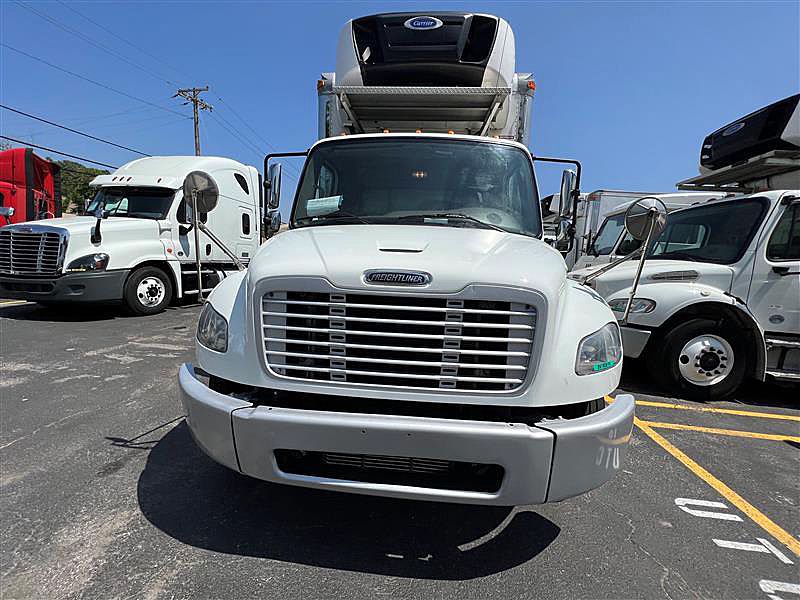 2020 Freightliner M2 106 For Sale | 26' Box | #261828