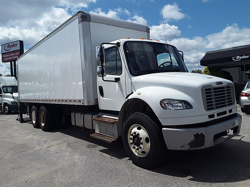2017 Freightliner M2 106 (For Sale) | Box Van | #678978