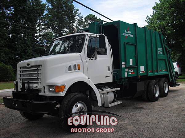 2006 Sterling LT7500 (For Sale) | Rear Loader | #CEH6AV58744