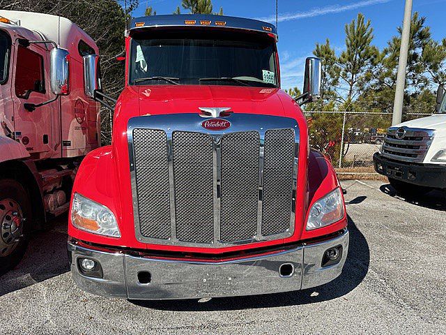 2017 Peterbilt 579 For Sale | Raised Roof Sleeper | #32424