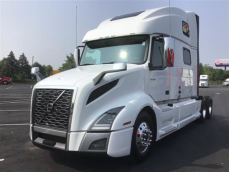2020 Volvo VNL 860 For Sale | 77" Sleeper | #260217