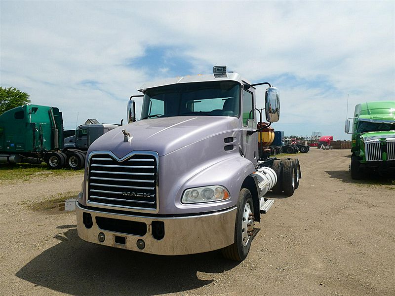 2009 Mack Pinnacle CXU613 For Sale | Day Cab | #10202