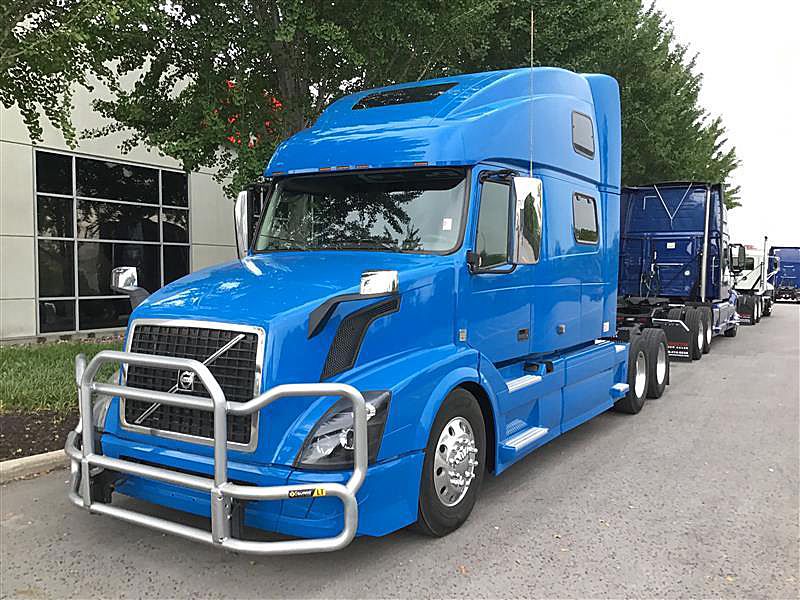 2017 Volvo VNL 780 For Sale | 77" Sleeper | #260330