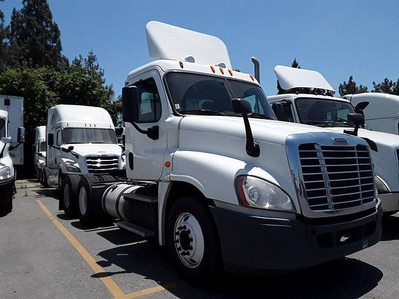 2014 Freightliner CASCADIA 125 For Sale | Day Cab | #524110