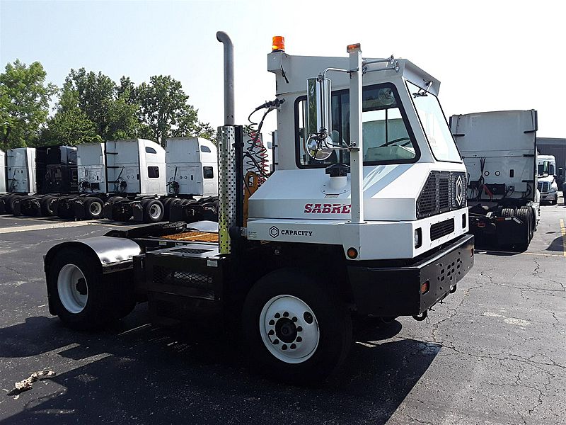 2019 Capacity SABRE 5 4X2 (For Sale) | Yard Spotter | #246200