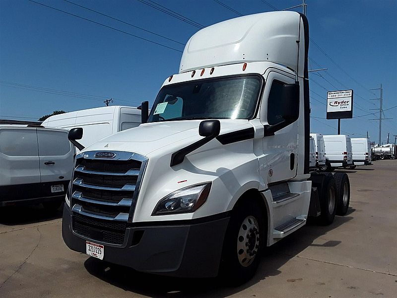2018 Freightliner NEW CASCADIA PX12664 For Sale | Day Cab | #750324