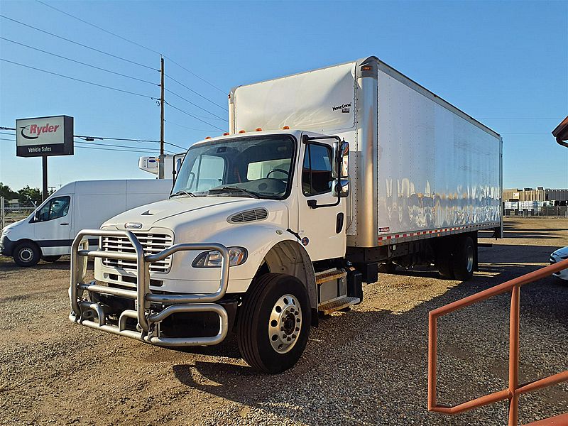2018 Freightliner M2 106 For Sale | 28' Box | Non CDL | #748760