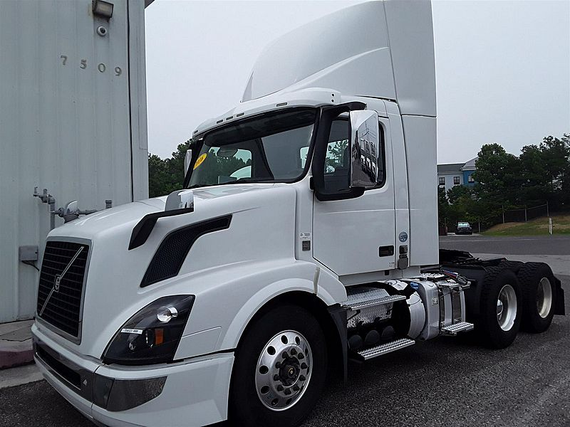 2016 Volvo VNL For Sale | Day Cab | #704531