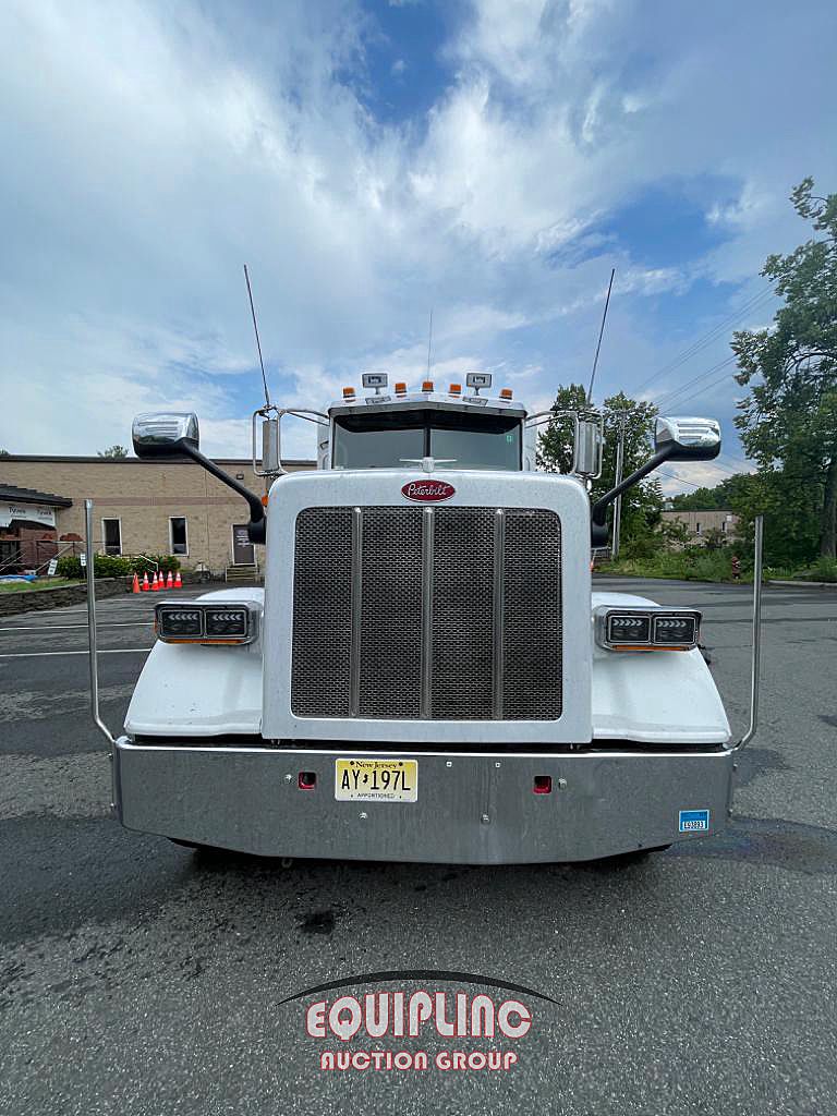 2009 Peterbilt 367 For Sale | Sleeper Truck | #CAB9N771899