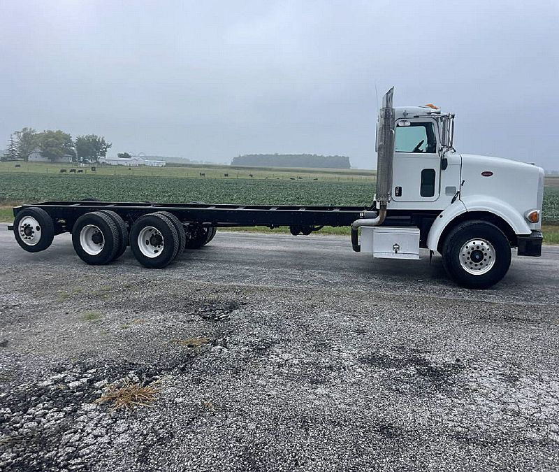 2011 Peterbilt 365 For Sale | Cab & Chassis | #7956