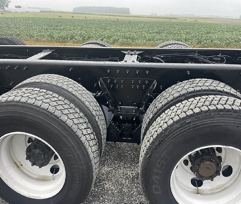 2011 Peterbilt 365 For Sale | Cab & Chassis | #7956