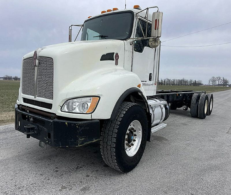 2015 Kenworth T440 (For Sale) | Cab & Chassis | #7961