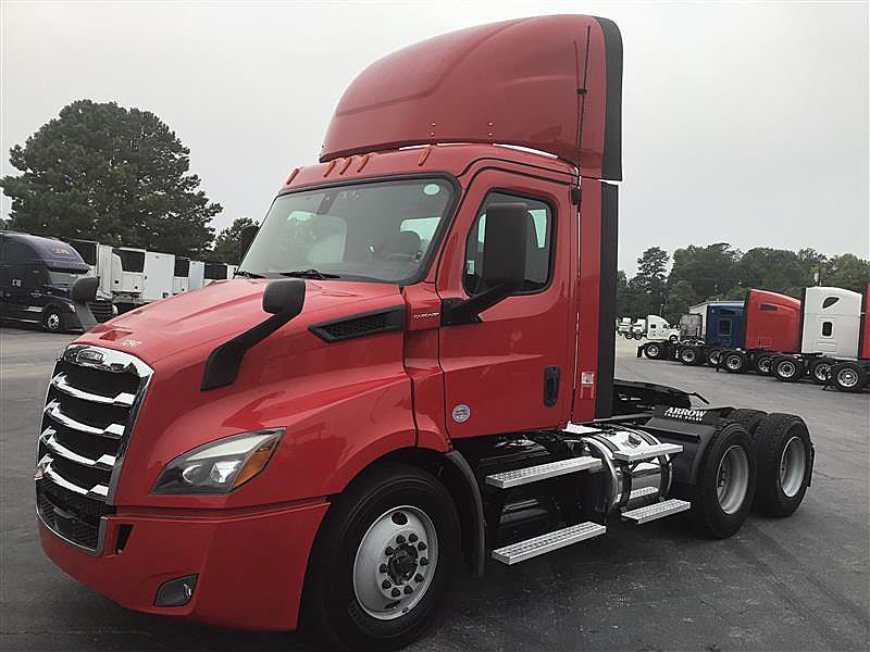 2019 Freightliner Cascadia 116 (For Sale) | NON Sleeper | #260456