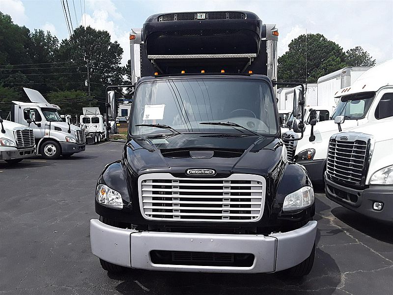 2020 Freightliner M2 106 For Sale | 18' Box | #268701