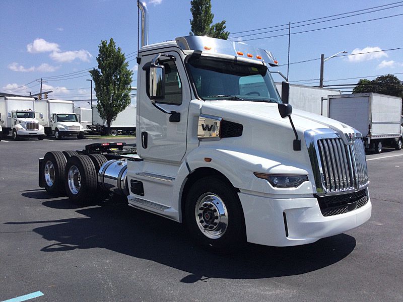 2024 Western Star 57X CHASSIS (For Sale) | Day Cab | #312237