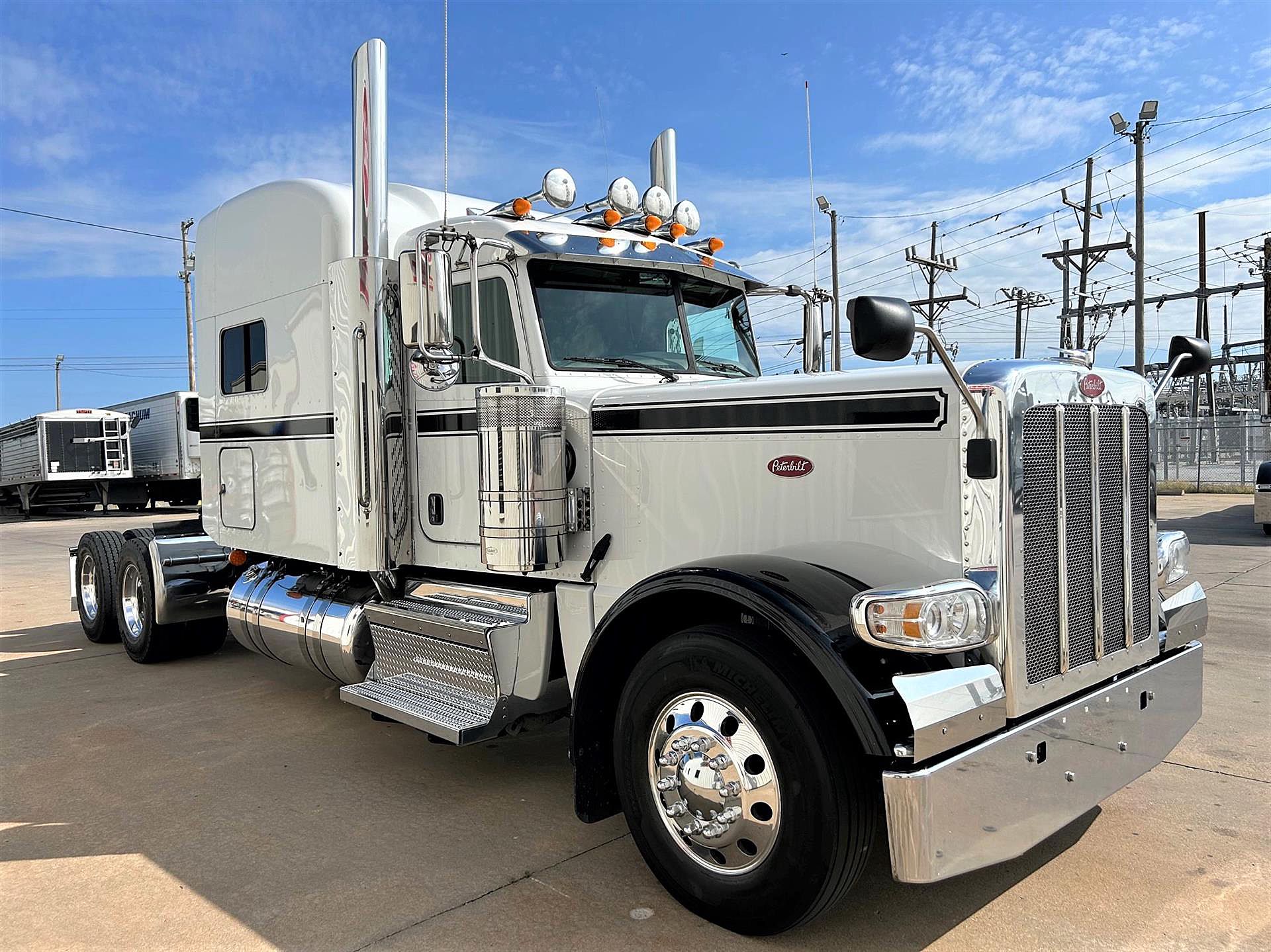 2020 Peterbilt 389 (For Sale) | 78" Sleeper | #D677635