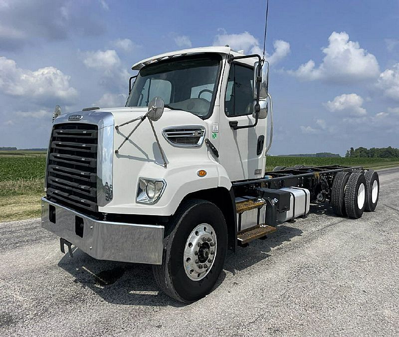 2014 Freightliner 108SD (For Sale) | Cab & Chassis | #7969