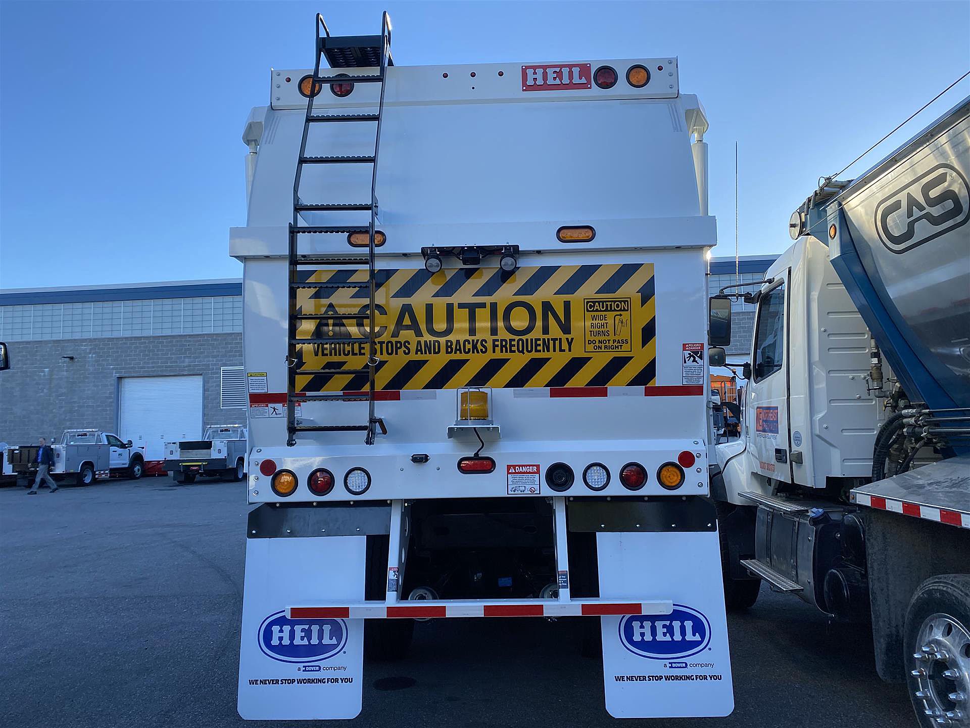 2023 Kenworth L770 (For Sale) | Front Loader | #RN-3385