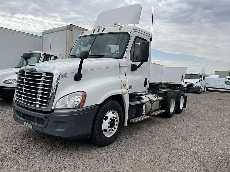 2014 Freightliner CASCADIA 125 For Sale | Day Cab | #535958