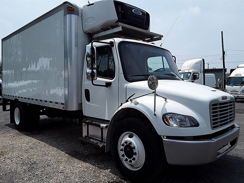 2017 Freightliner M2 106 For Sale | 18' Box | #664223