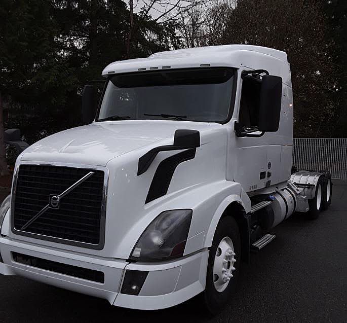 2012 Volvo VNL For Sale | 61" Sleeper | #443274