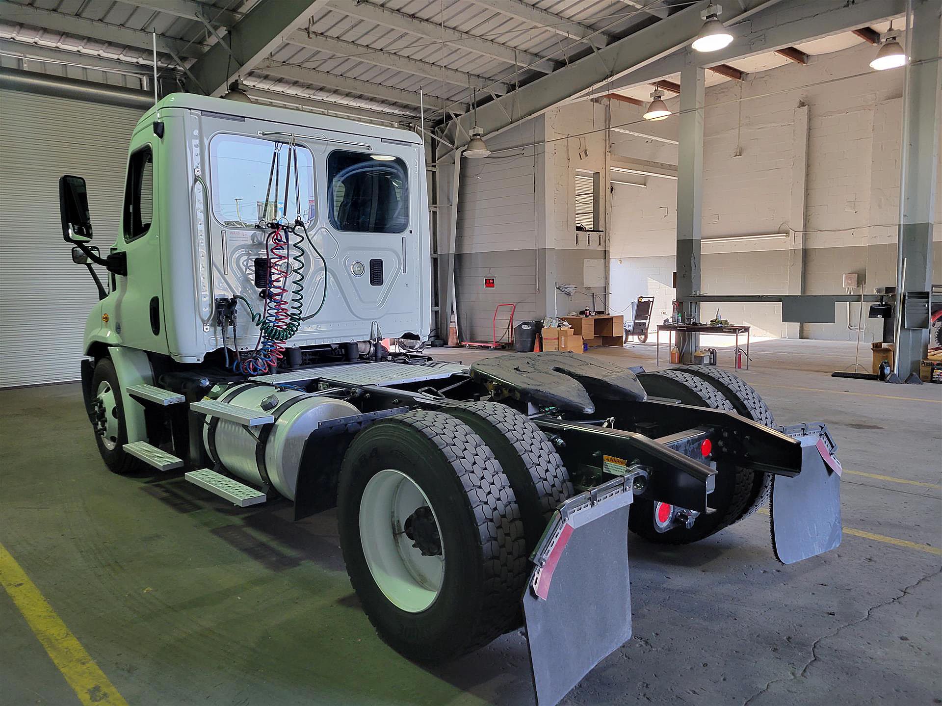 2016 Freightliner CASCADIA 113 For Sale | Day Cab | #651414