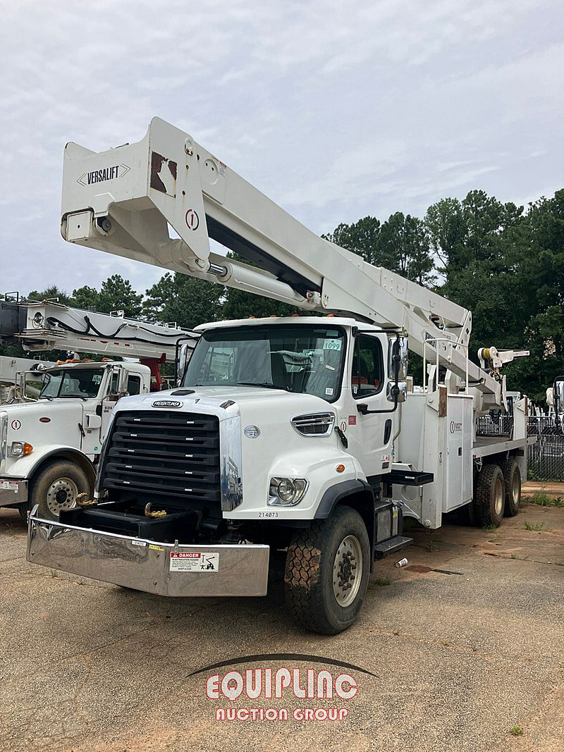 2014 Freightliner 108SD (For Sale) | Bucket Truck | #STCFT8719