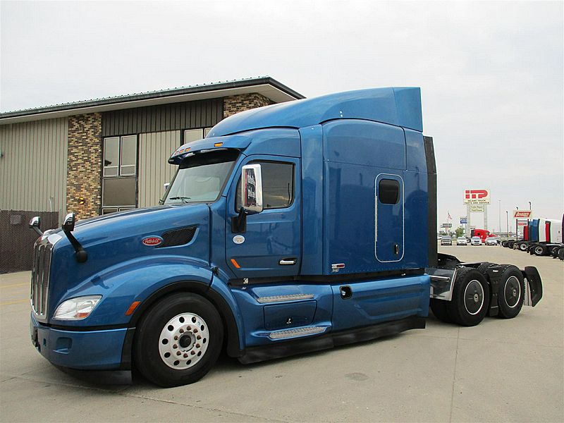 2019 Peterbilt 579 For Sale | 80" Sleeper | #40N604406
