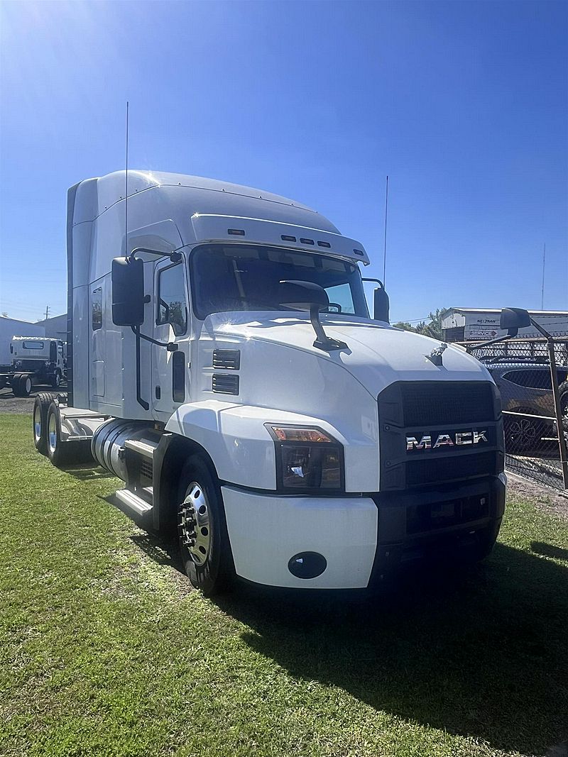 2024 Mack Anthem AN64T For Sale | Sleeper Truck | #01AN041683