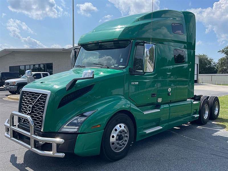 2019 Volvo VNL 760 (For Sale) | 61" Sleeper | #260852