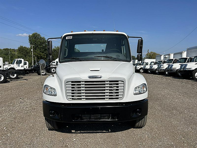 2015 Freightliner M2 (For Sale) | Cab & Chassis | #9408
