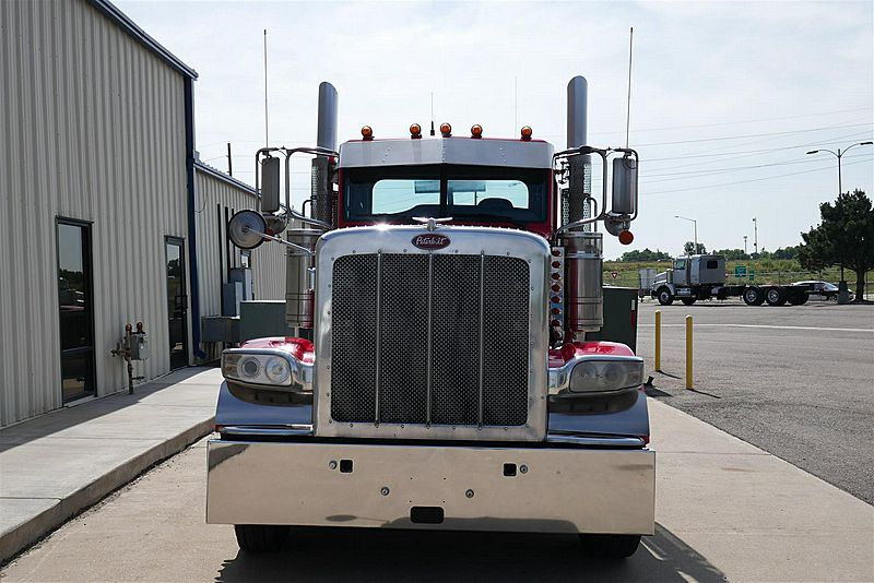 2017 Peterbilt 389 For Sale | Day Cab Sleeper | #4867