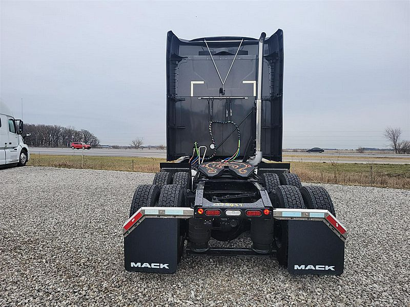 2023 Mack Anthem AN64T M742 For Sale | 70" Sleeper | #M041058