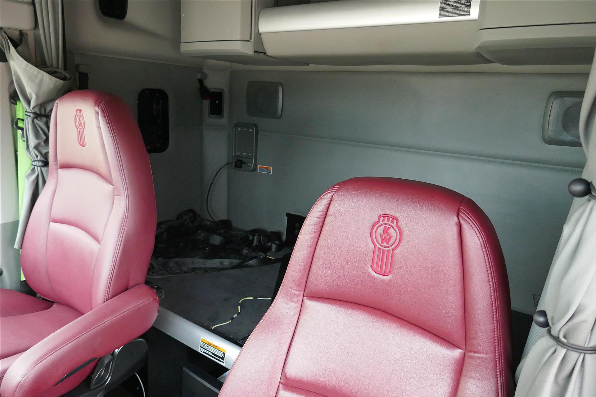 2020 Kenworth T680 For Sale | 52" Sleeper | #4871C