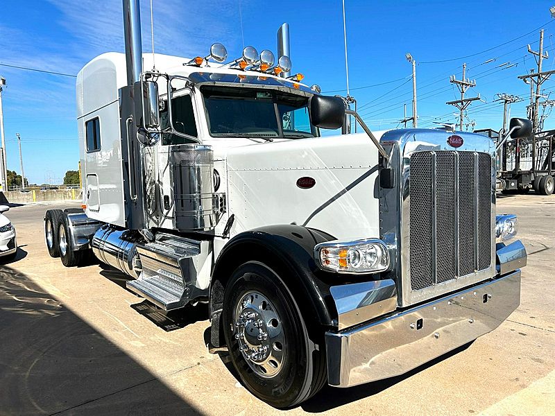 2020 Peterbilt 389 For Sale | 78" Sleeper | #D677637